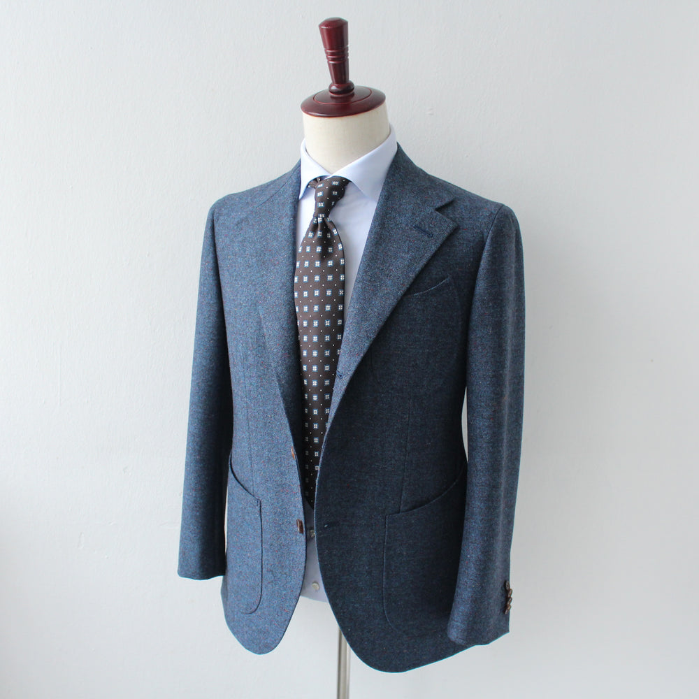 Seamless Bespoke Suits Signature Look